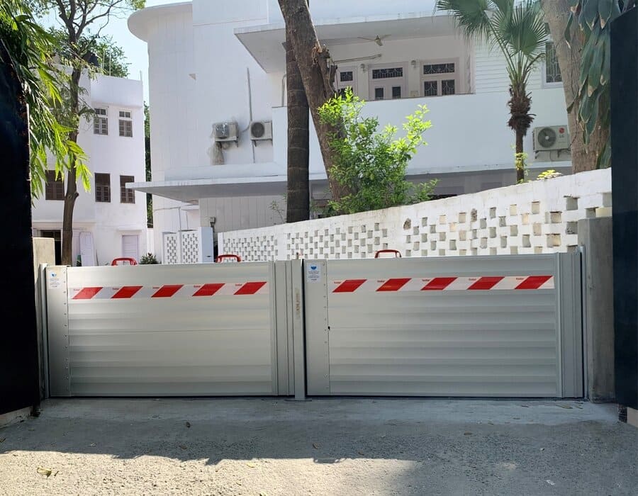 Flood Barrier for factory | Flood Barrier for mall - Frontier flood barrier