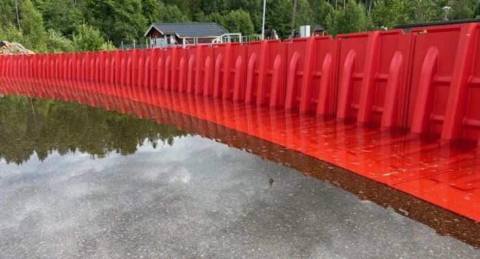 NOAQ Boxwall | NOAQ flood barrier - Frontier Flood Barrier